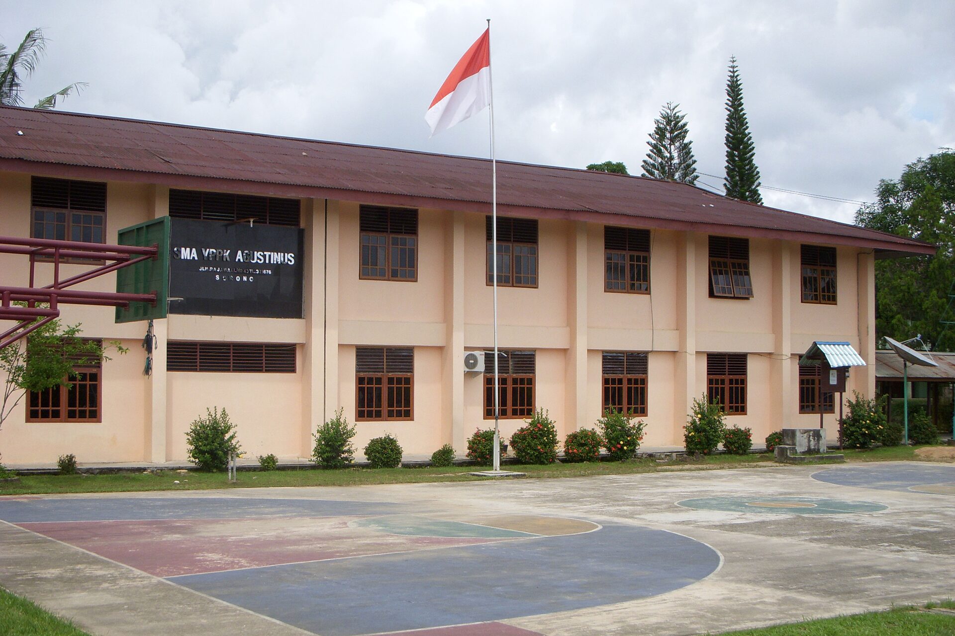 SMA Model YPPK Agustinus Sorong - PASCH-Initiative