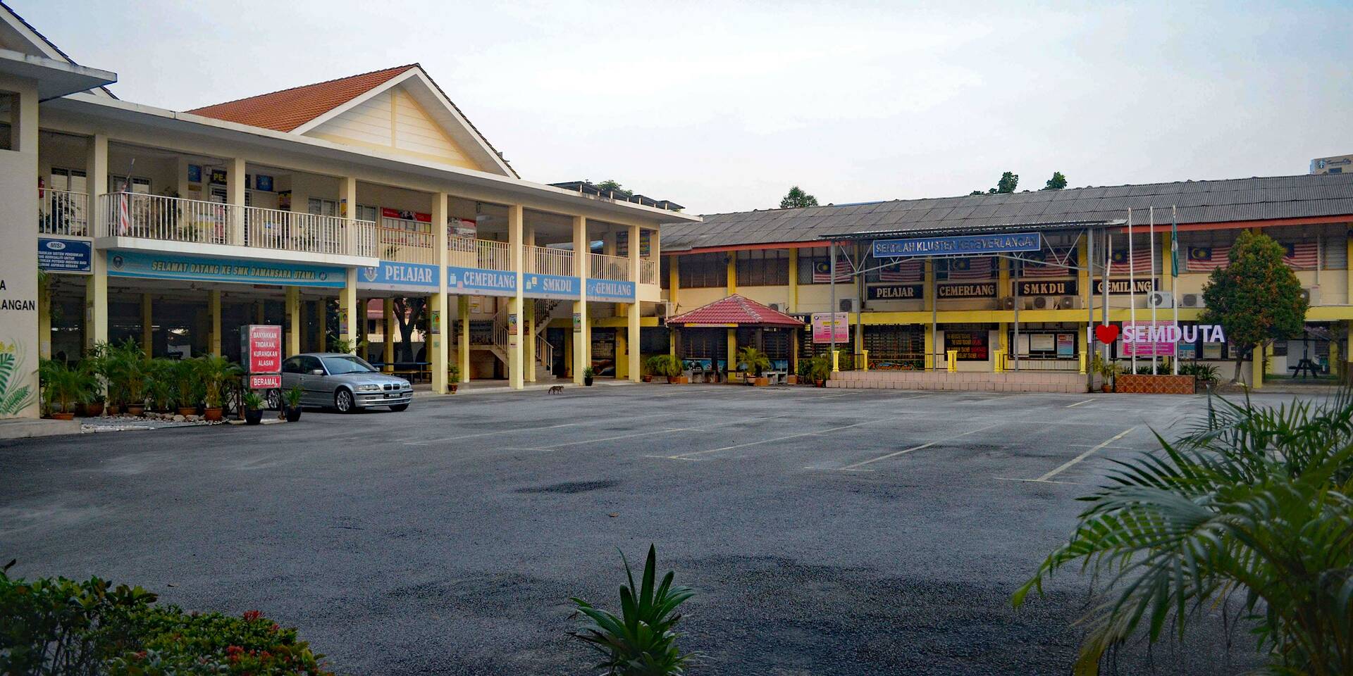 SMK Damansara Utama Secondary School - PASCH-Initiative