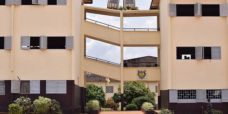 Lycée de Biyem-Assi - PASCH-Initiative