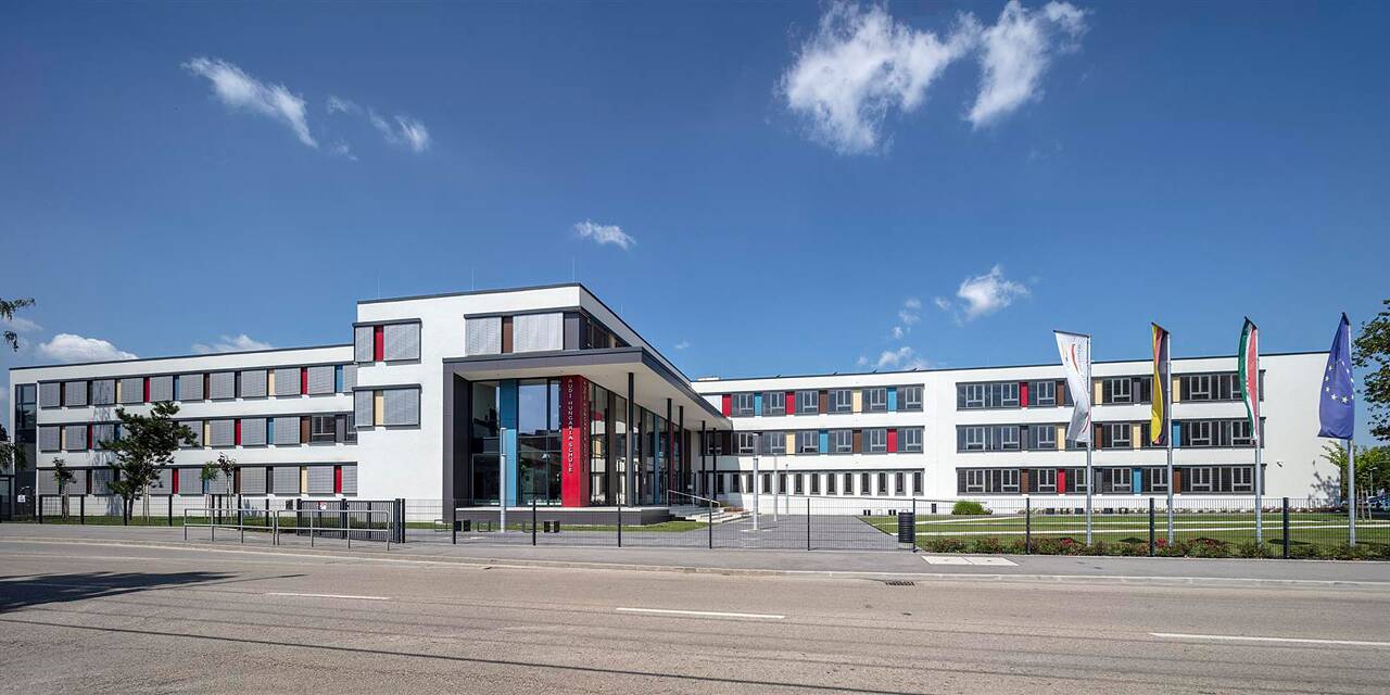 Audi Hungaria Bildungszentrum Győr - PASCH-Initiative