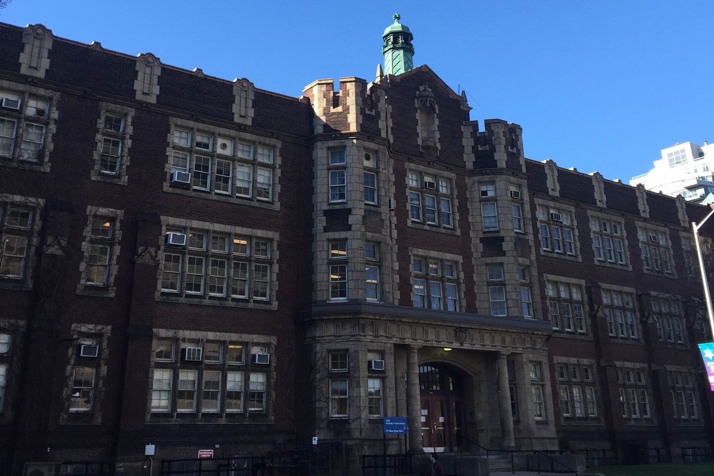 University of Toronto Schools - PASCH-Initiative